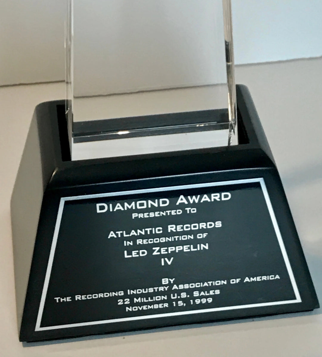 High End Collectibles – MusicGoldmine.com