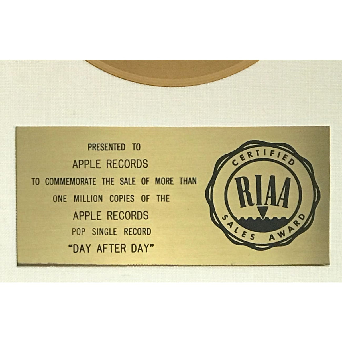musicgoldmine.com - Badfinger “Day After Day" RIAA Gold 45 Award - RARE – MusicGoldmine.com