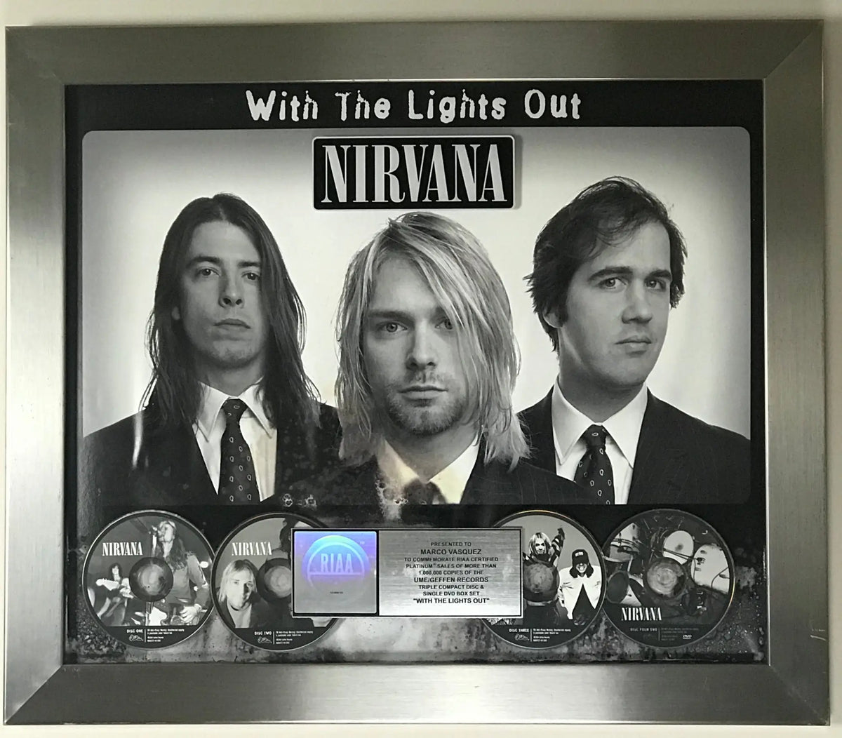 New World Record Set At $6M For Nirvana Guitar – MusicGoldmine.com