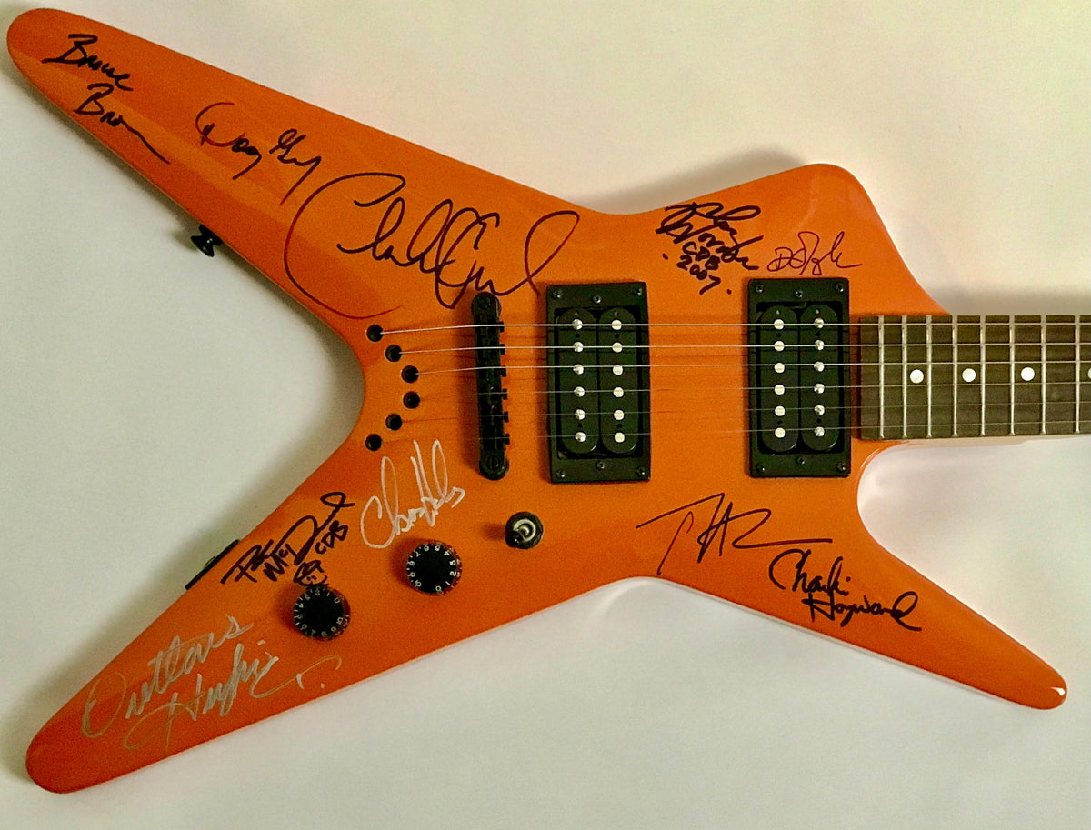 Signed Instruments – MusicGoldmine.com
