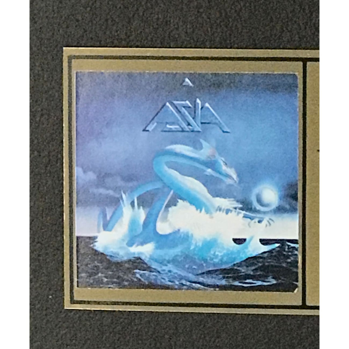 musicgoldmine.com - Asia debut RIAA Gold Album Award – MusicGoldmine.com