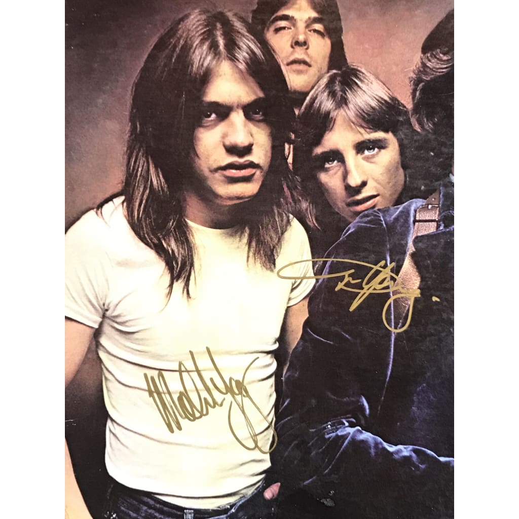 AC/DC album signed by Angus and Malcolm Young w/JSA LOA – MusicGoldmine.com